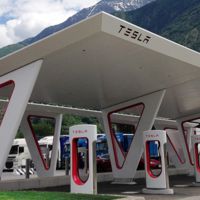 Canopies - TESLA supercharger station - Metalco Mobiliar